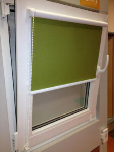 Rulood - VEEPISAR - Akna ja uksekatted